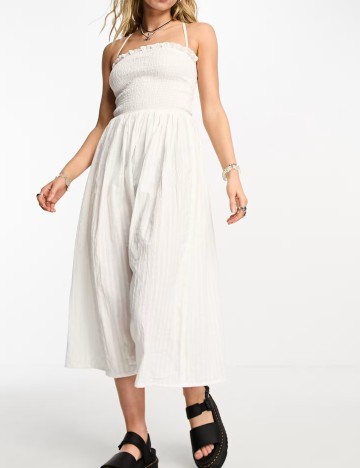 Outlet online, îmbrăcăminte și încălțăminte | creamoutlet.ro