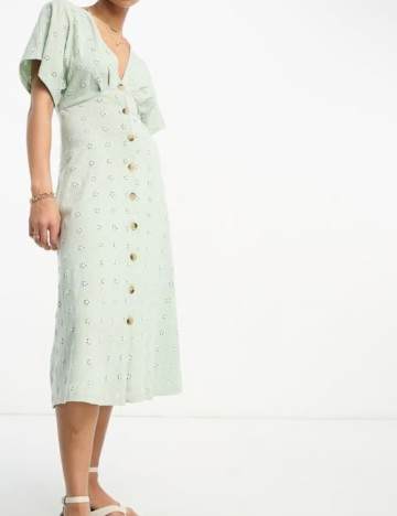 Outlet online, îmbrăcăminte și încălțăminte | creamoutlet.ro